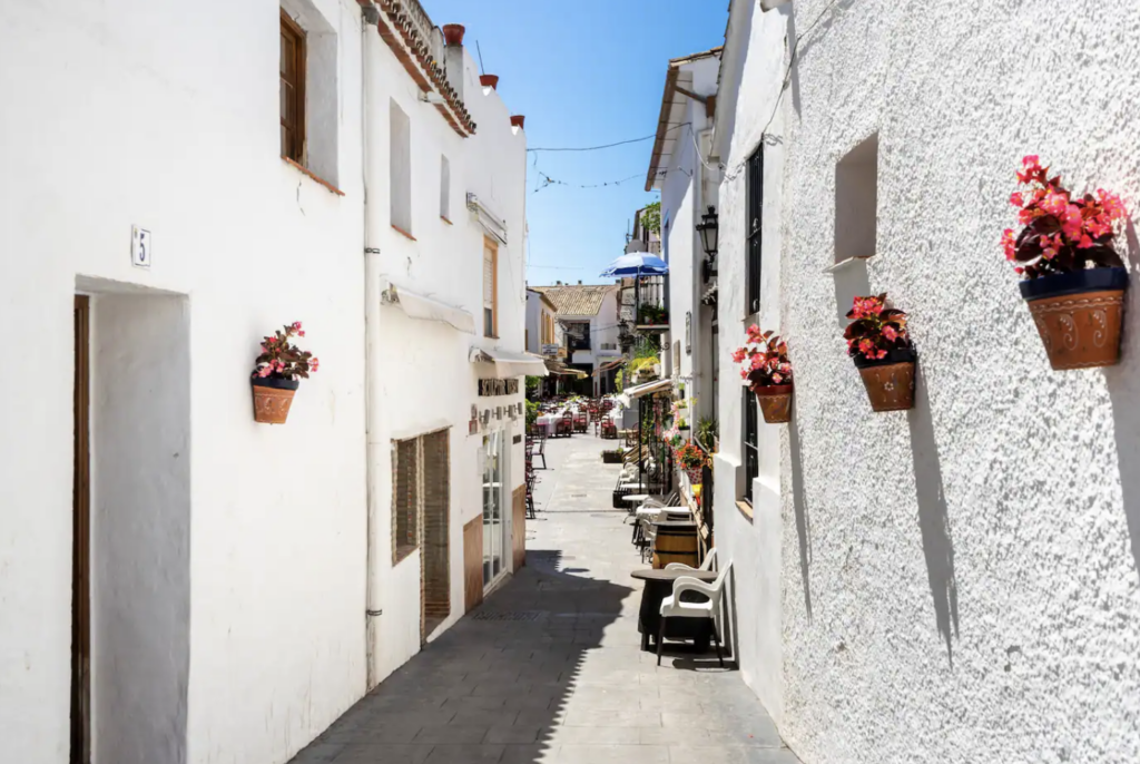 Food and Activities - Your Holiday Rental In Benahavis
